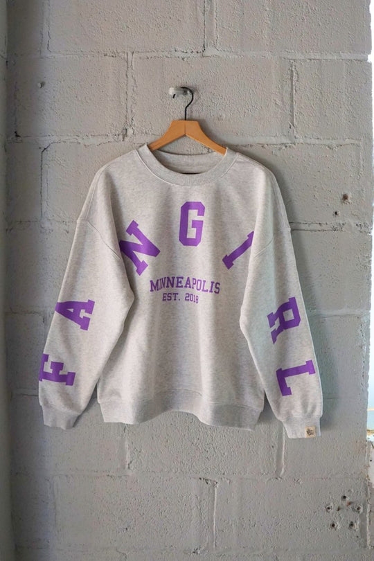 Fan Girl Clothing: Trendy Game Day Apparel for Fan Girls Like You.